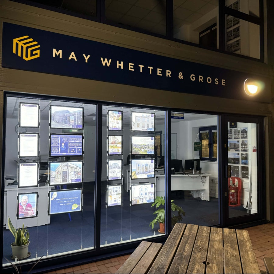Display for May, Whetter and Grose New HQ – Mid West Displays
